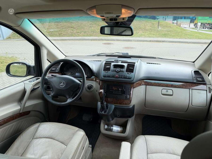 Melns Mercedes-Benz Viano 2007 Viļņa, ar dzinēja tilpumu 2.15 L un nobraukumu 278 tūkst. km par 4250 €, foto 20 vietnē AUTOMOTO.COM.LV
