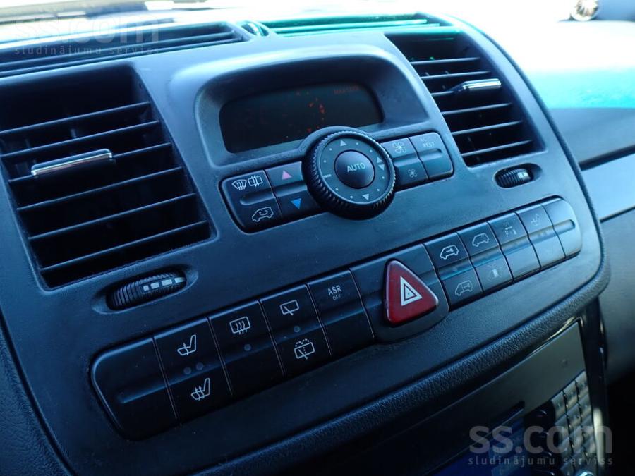 Black Mercedes-Benz Viano 2008 in Liepaja, with an engine capacity of 3.00 L and mileage of 285 thousand km for 6450 €, photo 13 on AUTOMOTO.COM.LV