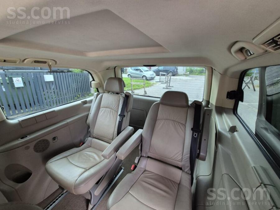 Melns Mercedes-Benz Viano 2008 Rīga, ar dzinēja tilpumu 3.00 L un nobraukumu 336 tūkst. km par 9290 €, foto 13 vietnē AUTOMOTO.COM.LV