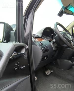 Melns Mercedes-Benz Viano 2010 Rīga, ar dzinēja tilpumu 3.00 L un nobraukumu 279 tūkst. km par 16500 €, foto 8 vietnē AUTOMOTO.COM.LV