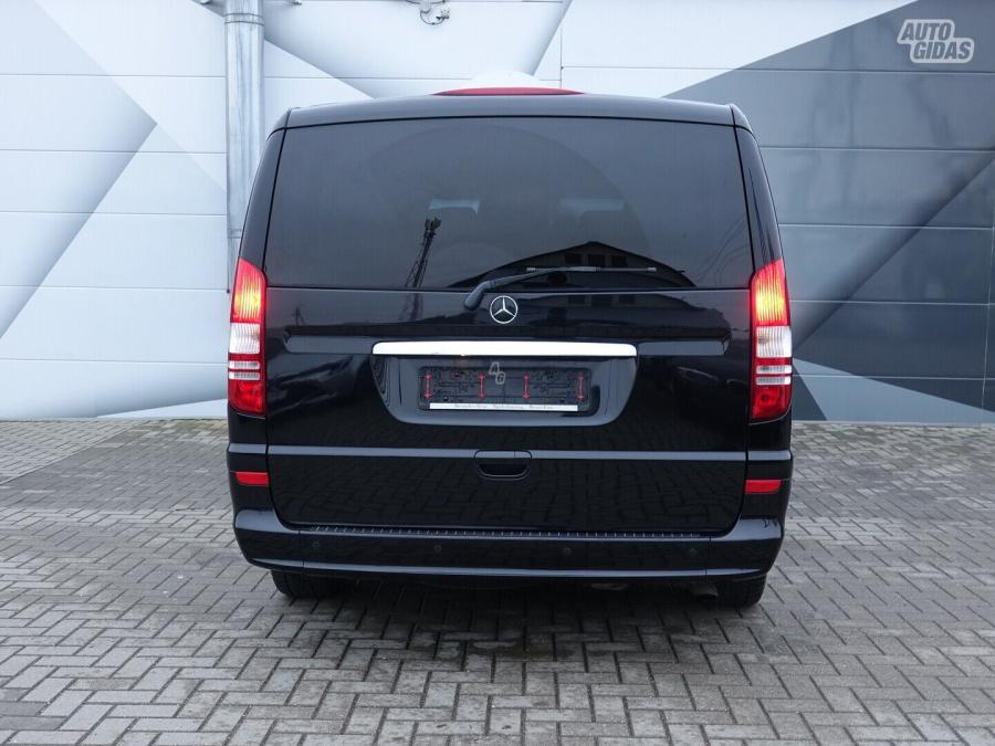 Black Mercedes-Benz Viano 2011 in Ramuciai, with an engine capacity of 2.10 L and mileage of 287 thousand km for 11950 €, photo 8 on AUTOMOTO.COM.LV