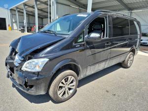 Melns Mercedes-Benz Viano 2011 Viļņa, ar dzinēja tilpumu 2.14 L un nobraukumu 224 tūkst. km par 8900 €, foto 6 vietnē AUTOMOTO.COM.LV