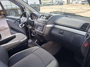 Melns Mercedes-Benz Viano 2011 Prienai, ar dzinēja tilpumu 2.10 L un nobraukumu 303 tūkst. km par 9900 €, foto 10 vietnē AUTOMOTO.COM.LV