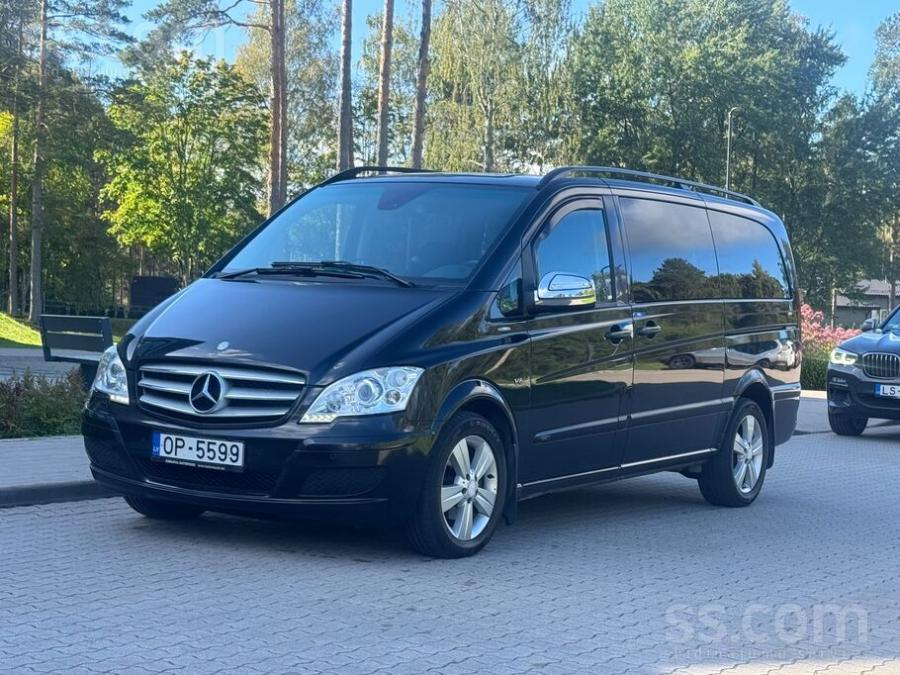 Черный Мерседес Виано 2011 в Рига, объемом двигателя 3.00 л и пробегом 380 тыс. км за 10900 €, фото 1 на AUTOMOTO.COM.LV