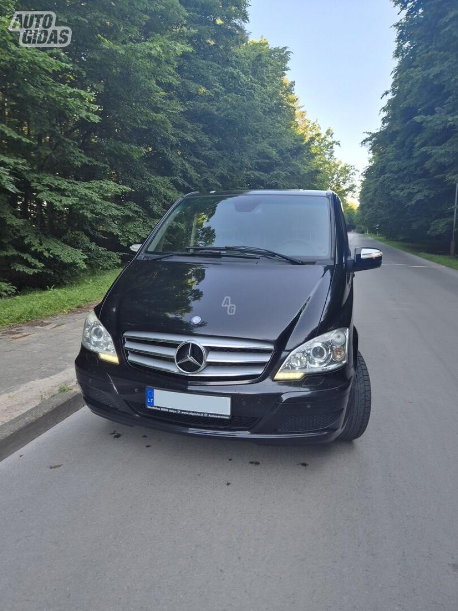 Black Mercedes-Benz Viano 2011 in Alytus, with an engine capacity of 2.10 L and mileage of 26 thousand km for 8900 €, photo 3 on AUTOMOTO.COM.LV