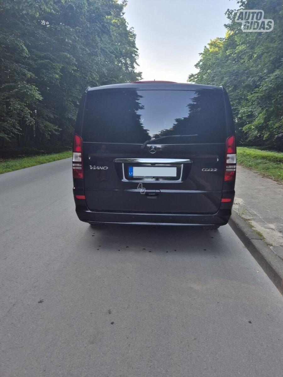 Black Mercedes-Benz Viano 2011 in Alytus, with an engine capacity of 2.10 L and mileage of 26 thousand km for 8900 €, photo 13 on AUTOMOTO.COM.LV