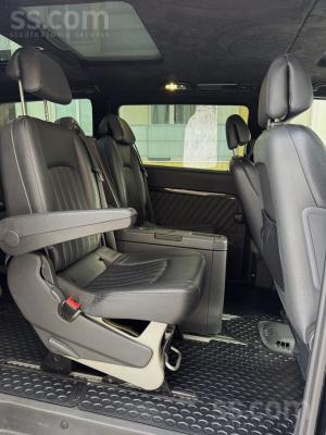 Melns Mercedes-Benz Viano 2012 Rīga, ar dzinēja tilpumu 3.00 L un nobraukumu 382 tūkst. km par 17750 €, foto 12 vietnē AUTOMOTO.COM.LV