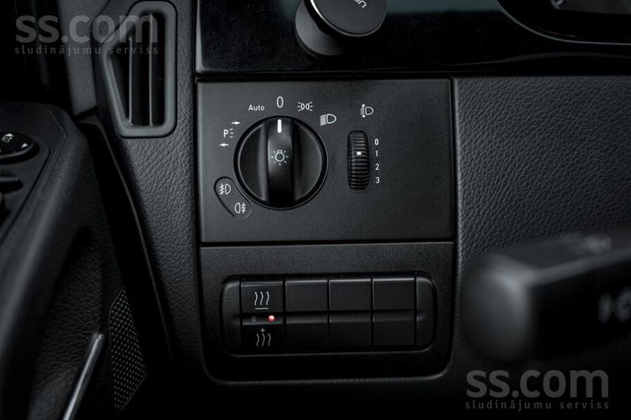 Melns Mercedes-Benz Viano 2014 Rīga, ar dzinēja tilpumu 3.00 L un nobraukumu 194 tūkst. km par 19500 €, foto 20 vietnē AUTOMOTO.COM.LV