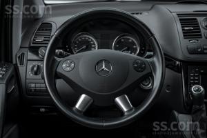 Melns Mercedes-Benz Viano 2014 Rīga, ar dzinēja tilpumu 3.00 L un nobraukumu 194 tūkst. km par 19500 €, foto 25 vietnē AUTOMOTO.COM.LV