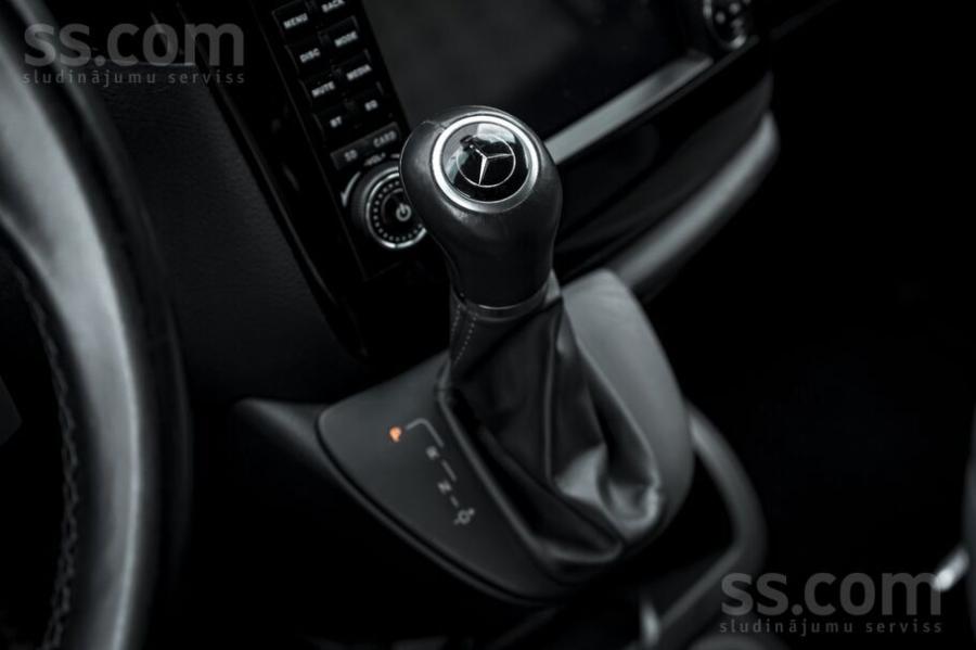 Melns Mercedes-Benz Viano 2014 Rīga, ar dzinēja tilpumu 3.00 L un nobraukumu 194 tūkst. km par 19500 €, foto 27 vietnē AUTOMOTO.COM.LV