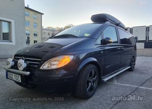 Melns Mercedes-Benz Viano 2004 Tallina, ar dzinēja tilpumu 2.10 L un nobraukumu 307 tūkst. km par 5900 €, foto  vietnē AUTOMOTO.COM.LV