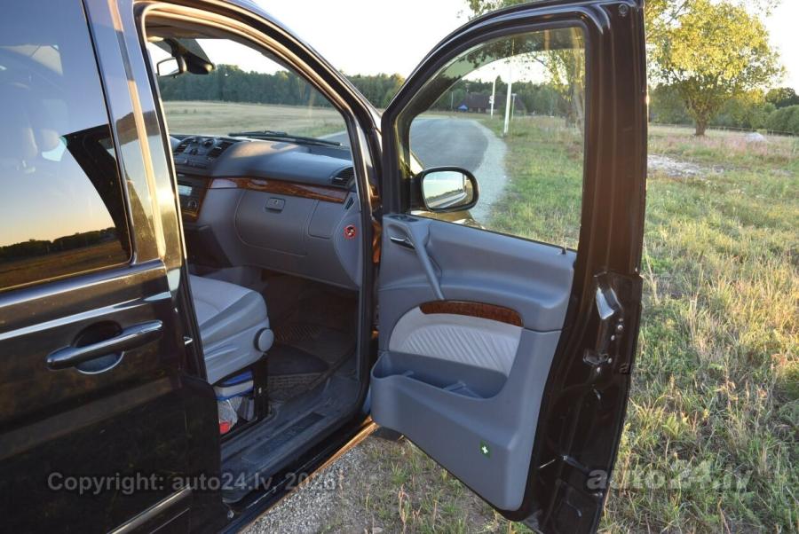 Melns Mercedes-Benz Viano 2009 Tallina, ar dzinēja tilpumu 2.10 L un nobraukumu 502 tūkst. km par 7000 €, foto 13 vietnē AUTOMOTO.COM.LV