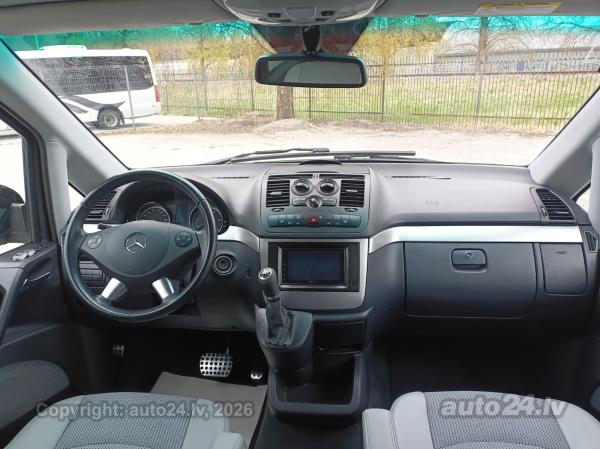 Black Mercedes-Benz Viano 2010 in Tartu, with an engine capacity of 2.10 L and mileage of 209 thousand km for 15990 €, photo 7 on AUTOMOTO.COM.LV