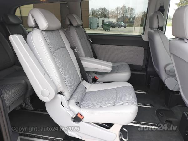 Black Mercedes-Benz Viano 2010 in Tartu, with an engine capacity of 2.10 L and mileage of 209 thousand km for 15990 €, photo 10 on AUTOMOTO.COM.LV