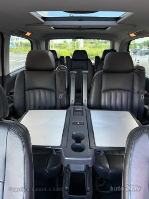 Black Mercedes-Benz Viano 2010 in Tartu, with an engine capacity of 3.00 L and mileage of 310 thousand km for 12000 €, photo 16 on AUTOMOTO.COM.LV