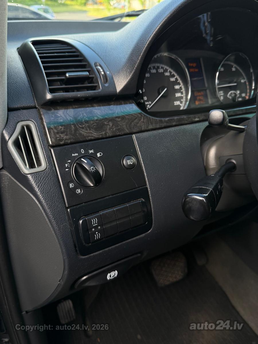 Black Mercedes-Benz Viano 2010 in Tartu, with an engine capacity of 3.00 L and mileage of 310 thousand km for 12000 €, photo 19 on AUTOMOTO.COM.LV