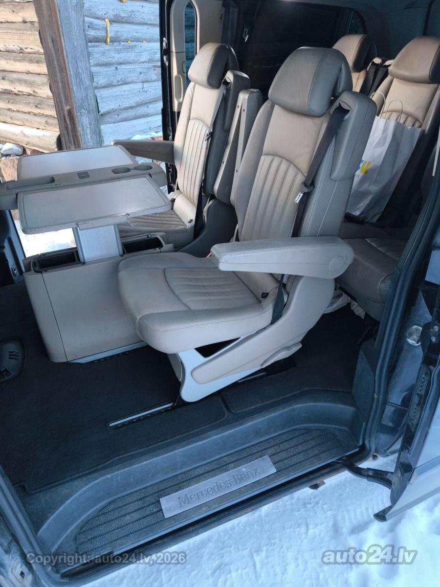 Melns Mercedes-Benz Viano 2011 Jegeva, ar dzinēja tilpumu 3.00 L un nobraukumu 0 tūkst. km par 13500 €, foto 17 vietnē AUTOMOTO.COM.LV