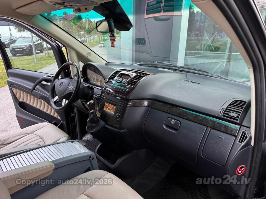 Melns Mercedes-Benz Viano 2011 Tallina, ar dzinēja tilpumu 3.00 L un nobraukumu 400 tūkst. km par 9750 €, foto 21 vietnē AUTOMOTO.COM.LV