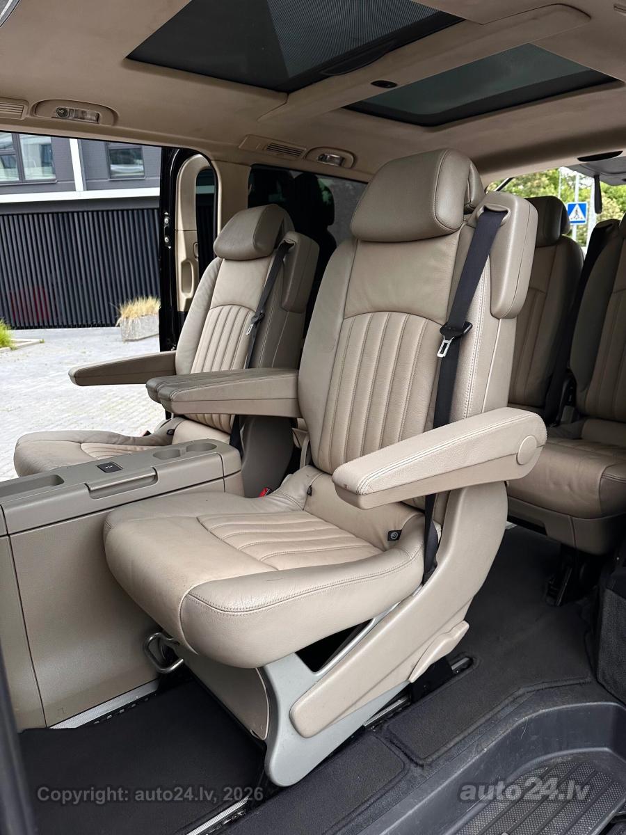 Melns Mercedes-Benz Viano 2011 Tallina, ar dzinēja tilpumu 3.00 L un nobraukumu 400 tūkst. km par 9750 €, foto 23 vietnē AUTOMOTO.COM.LV