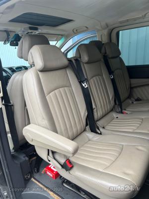 Black Mercedes-Benz Viano 2011 in Tallinn, with an engine capacity of 3.00 L and mileage of 550 thousand km for 12500 €, photo 12 on AUTOMOTO.COM.LV
