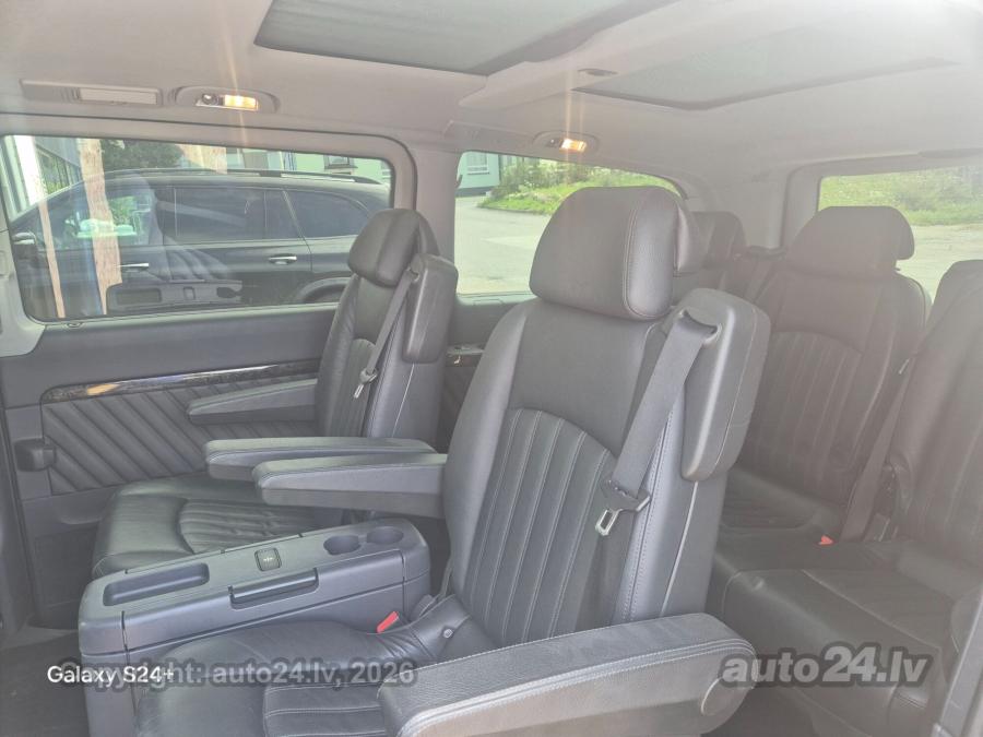 Black Mercedes-Benz Viano 2011 in Rakvere, with an engine capacity of 3.00 L and mileage of 383 thousand km for 13800 €, photo 6 on AUTOMOTO.COM.LV