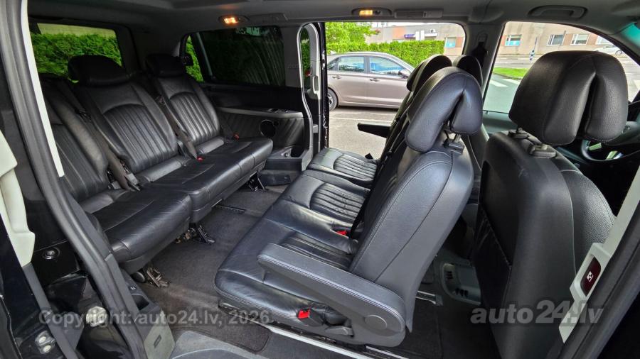 Melns Mercedes-Benz Viano 2012 Tallina, ar dzinēja tilpumu 3.00 L un nobraukumu 297 tūkst. km par 10900 €, foto 8 vietnē AUTOMOTO.COM.LV