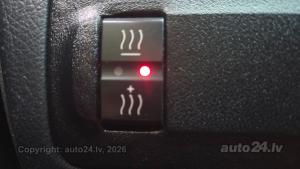 Melns Mercedes-Benz Viano 2012 Tallina, ar dzinēja tilpumu 3.00 L un nobraukumu 297 tūkst. km par 10900 €, foto 12 vietnē AUTOMOTO.COM.LV