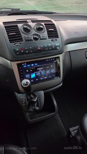 Melns Mercedes-Benz Viano 2012 Tallina, ar dzinēja tilpumu 3.00 L un nobraukumu 297 tūkst. km par 10900 €, foto 14 vietnē AUTOMOTO.COM.LV