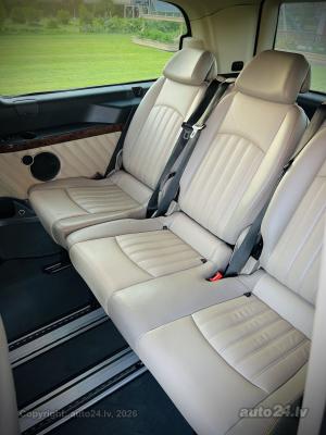 Melns Mercedes-Benz Viano 2012 Rapla, ar dzinēja tilpumu 3.00 L un nobraukumu 415 tūkst. km par 14999 €, foto 11 vietnē AUTOMOTO.COM.LV