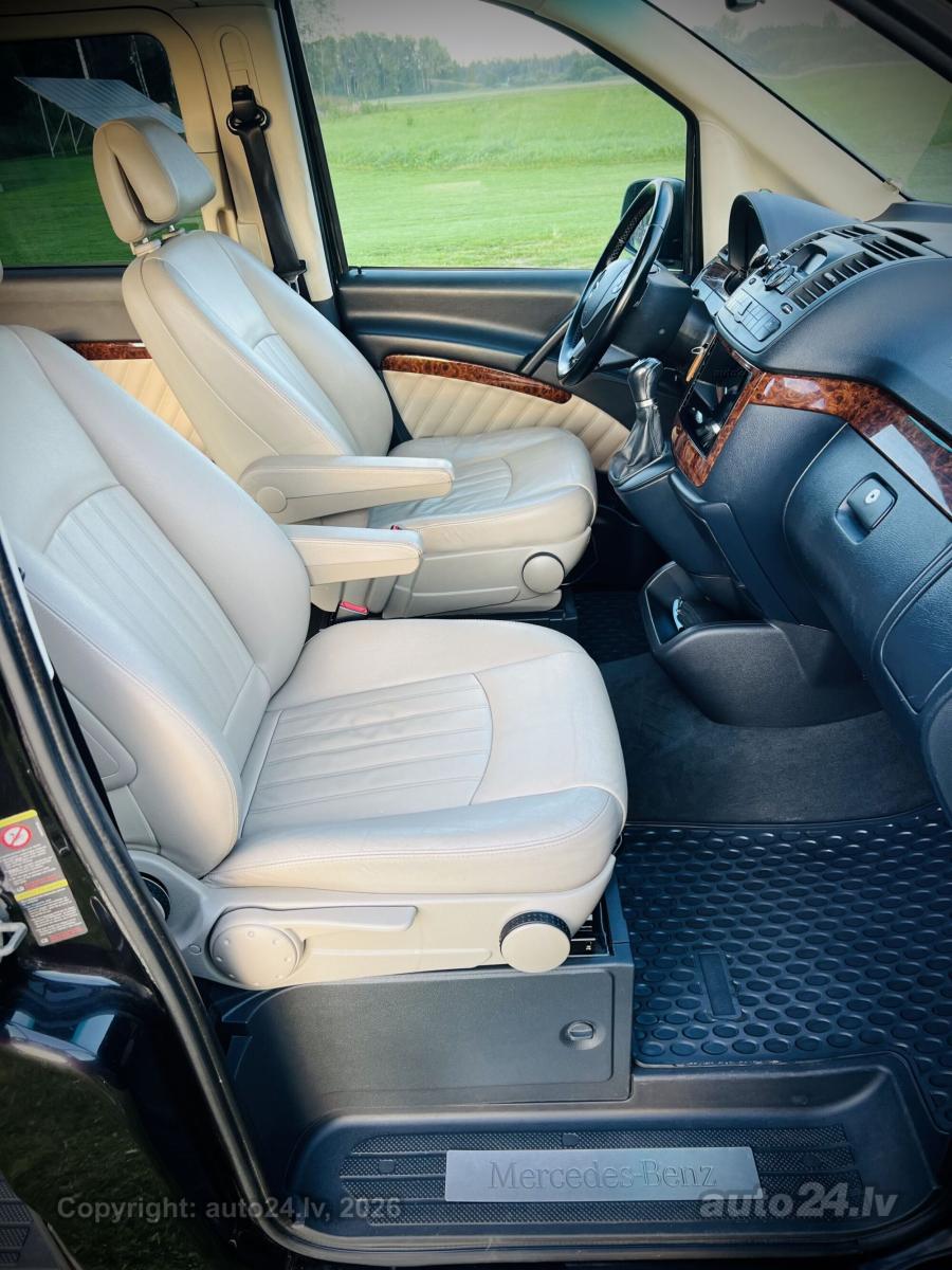 Melns Mercedes-Benz Viano 2012 Rapla, ar dzinēja tilpumu 3.00 L un nobraukumu 415 tūkst. km par 14999 €, foto 13 vietnē AUTOMOTO.COM.LV