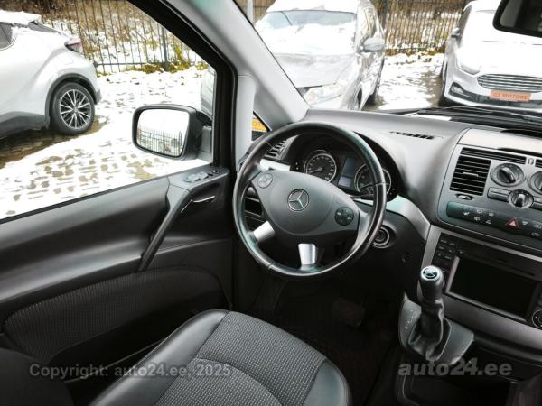 Black Mercedes-Benz Viano 2013 in Tartu, with an engine capacity of 2.10 L and mileage of 215 thousand km for 16999 €, photo 11 on AUTOMOTO.COM.LV