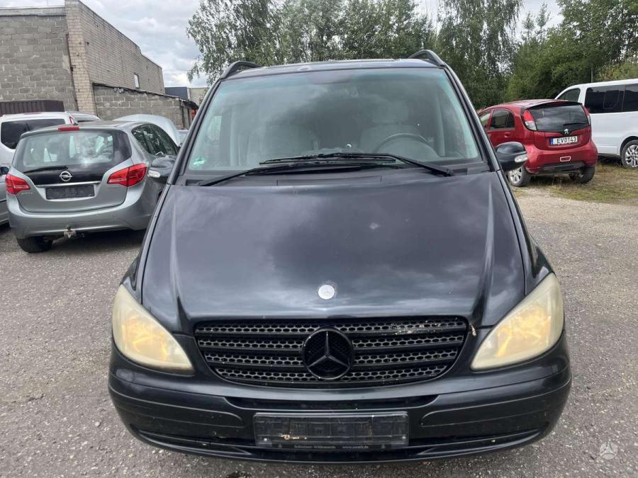 Zils Mercedes-Benz Viano 2004 Marijampole, ar dzinēja tilpumu 2.15 L un nobraukumu 230 tūkst. km par 2900 €, foto 5 vietnē AUTOMOTO.COM.LV