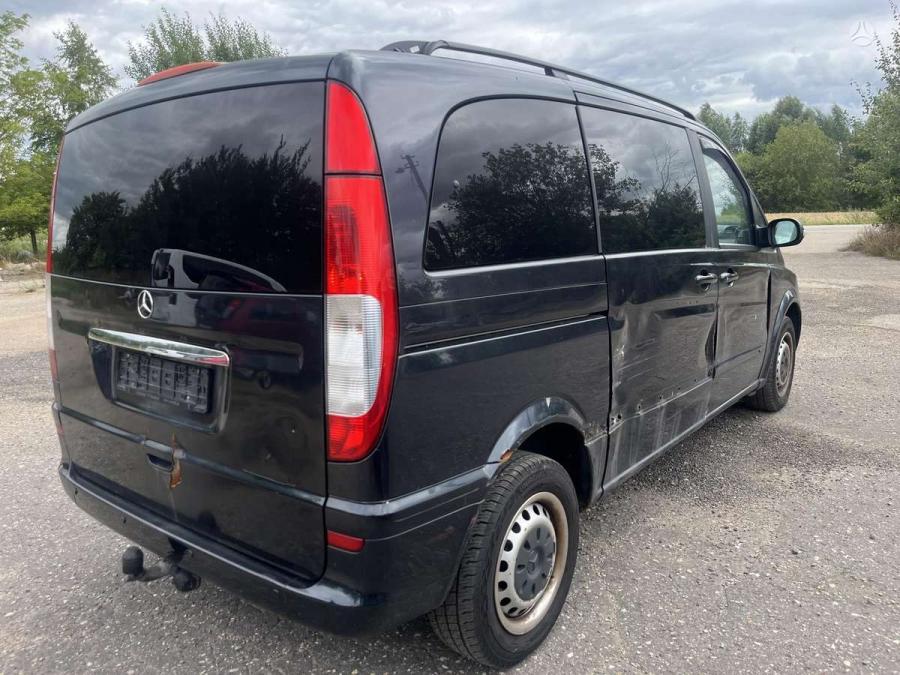 Zils Mercedes-Benz Viano 2004 Marijampole, ar dzinēja tilpumu 2.15 L un nobraukumu 230 tūkst. km par 2900 €, foto 11 vietnē AUTOMOTO.COM.LV