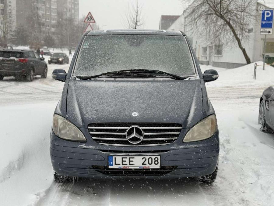 Blue Mercedes-Benz Viano 2006 in Vilnius, with an engine capacity of 2.20 L and mileage of 380 thousand km for 2450 €, photo 2 on AUTOMOTO.COM.LV