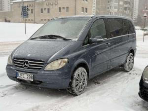 Blue Mercedes-Benz Viano 2006 in Vilnius, with an engine capacity of 2.20 L and mileage of 380 thousand km for 2450 €, photo 3 on AUTOMOTO.COM.LV