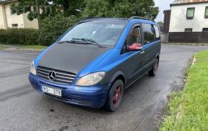 Zils Mercedes-Benz Viano 2004 Rīga, ar dzinēja tilpumu 2.20 L un nobraukumu 405 tūkst. km par 1500 €, foto  vietnē AUTOMOTO.COM.LV