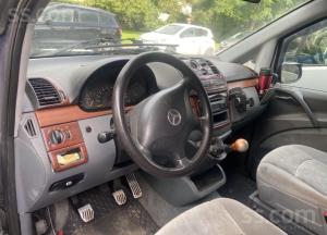 Zils Mercedes-Benz Viano 2004 Rīga, ar dzinēja tilpumu 2.20 L un nobraukumu 405 tūkst. km par 1500 €, foto 10 vietnē AUTOMOTO.COM.LV