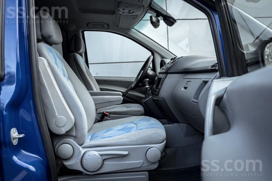 Zils Mercedes-Benz Viano 2007 Rīga, ar dzinēja tilpumu 2.10 L un nobraukumu 330 tūkst. km par 5500 €, foto 13 vietnē AUTOMOTO.COM.LV