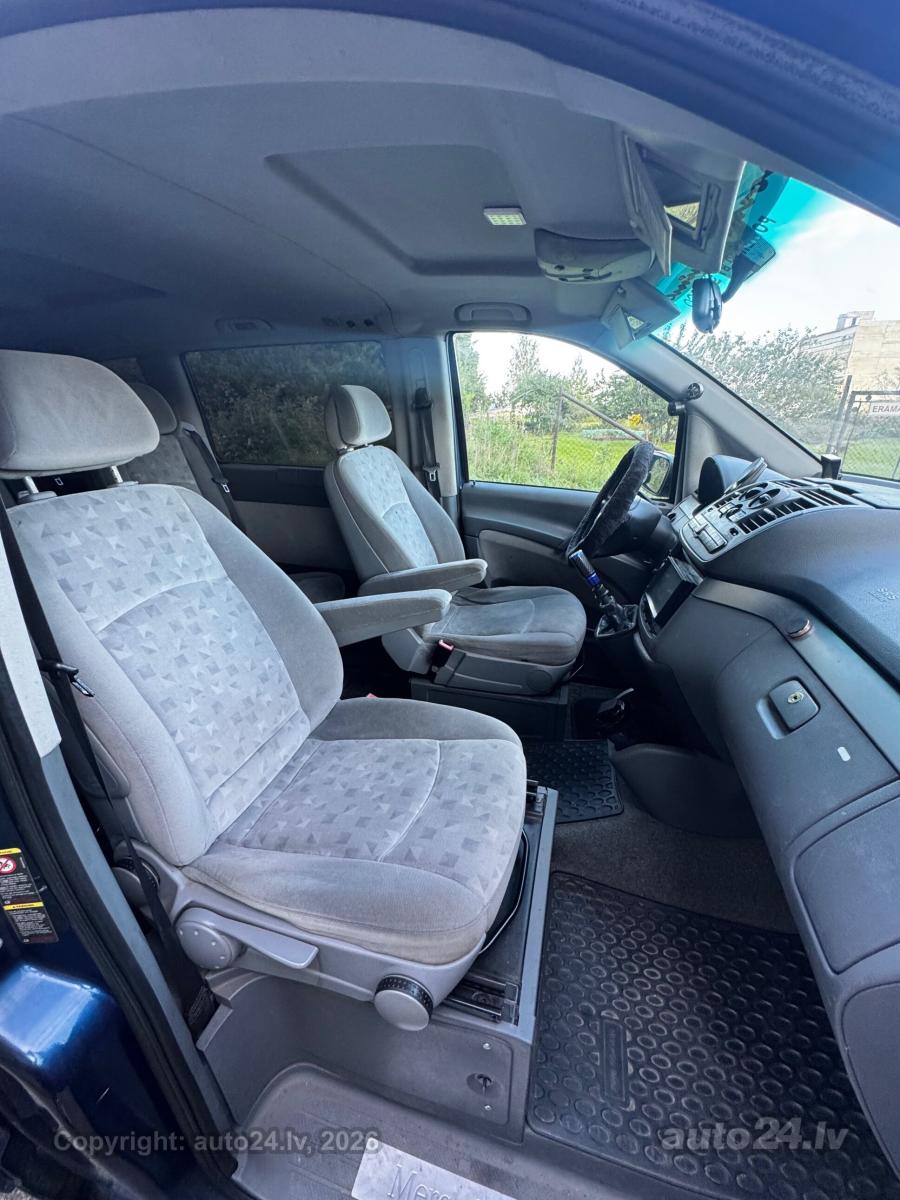 Blue Mercedes-Benz Viano 2004 in Viljandi, with an engine capacity of 2.10 L and mileage of 359 thousand km for 1499 €, photo 7 on AUTOMOTO.COM.LV