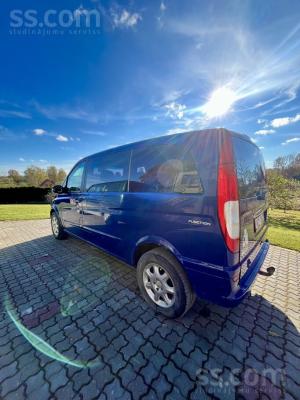 Zils Mercedes-Benz Viano 2007 Cēsis, ar dzinēja tilpumu 2.20 L un nobraukumu 442 tūkst. km par 4300 €, foto 3 vietnē AUTOMOTO.COM.LV