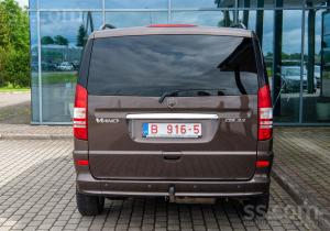 Brown Mercedes-Benz Viano 2011 in Cesis, with an engine capacity of 2.20 L and mileage of 311 thousand km for 8900 €, photo 6 on AUTOMOTO.COM.LV
