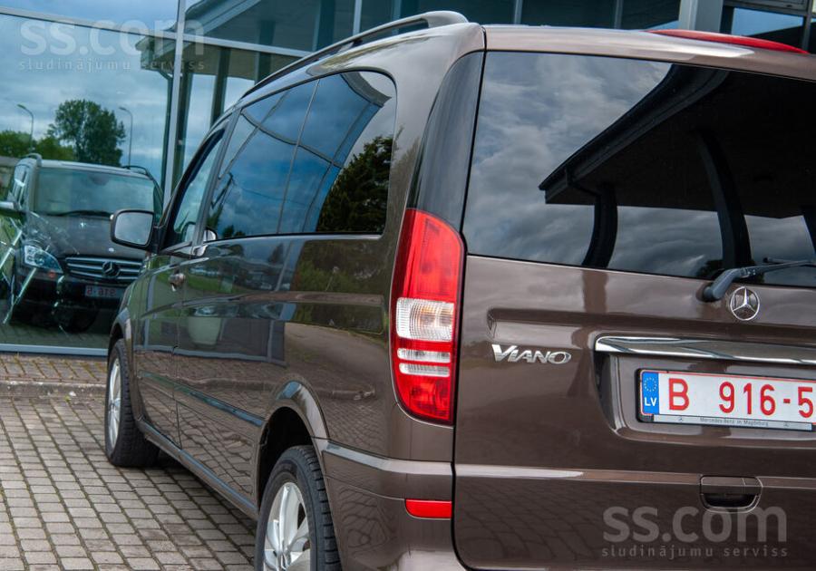 Brown Mercedes-Benz Viano 2011 in Cesis, with an engine capacity of 2.20 L and mileage of 311 thousand km for 8900 €, photo 12 on AUTOMOTO.COM.LV