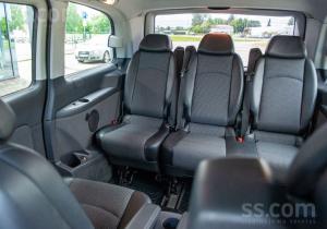 Brown Mercedes-Benz Viano 2011 in Cesis, with an engine capacity of 2.20 L and mileage of 311 thousand km for 8900 €, photo 21 on AUTOMOTO.COM.LV