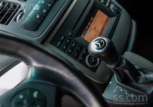 Brown Mercedes-Benz Viano 2011 in Cesis, with an engine capacity of 2.20 L and mileage of 311 thousand km for 8900 €, photo 22 on AUTOMOTO.COM.LV