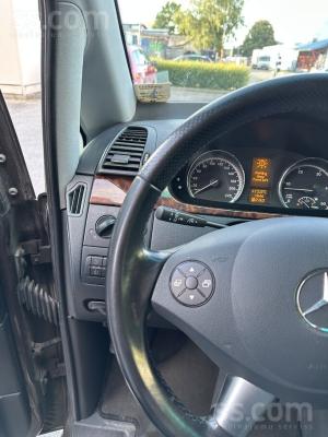 Brown Mercedes-Benz Viano 2012 in Tallinn, with an engine capacity of 3.00 L and mileage of 350 thousand km for 8500 €, photo 12 on AUTOMOTO.COM.LV