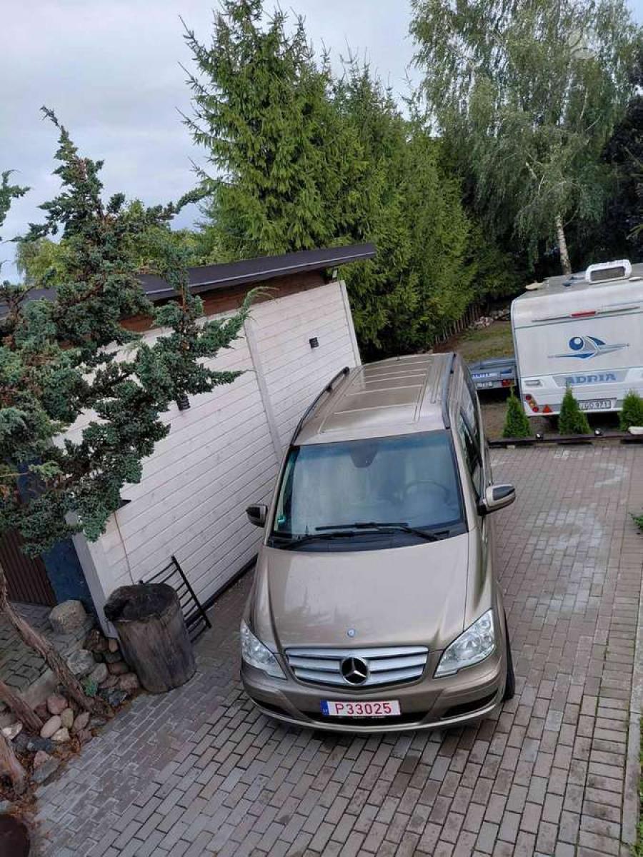 Brown Mercedes-Benz Viano 2011 in Kaunas, with an engine capacity of 2.20 L and mileage of 260 thousand km for 12000 €, photo 1 on AUTOMOTO.COM.LV