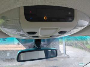 Brown Mercedes-Benz Viano 2011 in Kaunas, with an engine capacity of 2.20 L and mileage of 260 thousand km for 12000 €, photo 19 on AUTOMOTO.COM.LV