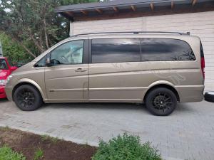 Brown Mercedes-Benz Viano 2011 in Kaunas, with an engine capacity of 2.20 L and mileage of 260 thousand km for 12000 €, photo 35 on AUTOMOTO.COM.LV