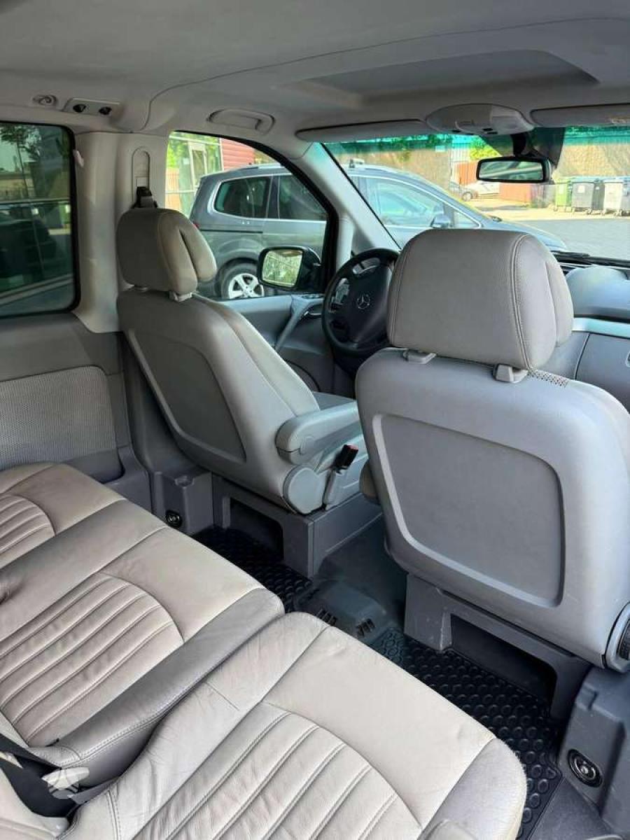 Green Mercedes-Benz Viano 2010 in Klaipeda, with an engine capacity of 2.99 L and mileage of 224 thousand km for 7900 €, photo 29 on AUTOMOTO.COM.LV
