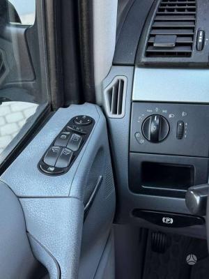Green Mercedes-Benz Viano 2010 in Klaipeda, with an engine capacity of 2.99 L and mileage of 224 thousand km for 7700 €, photo 27 on AUTOMOTO.COM.LV